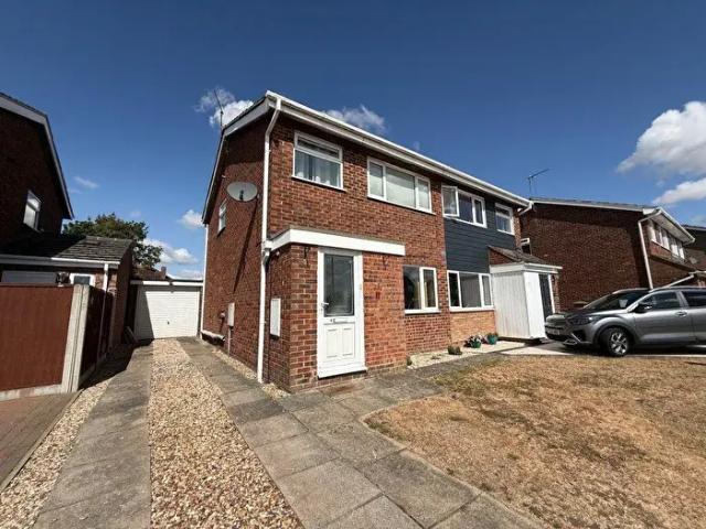 3 Bedroom Semi Detached House To Rent In Finch Hatton Drive, Gretton, Northants, NN17