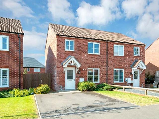 3 Bedroom Semi Detached House To Rent In Forbes Avenue, Melton Mowbray, LE13
