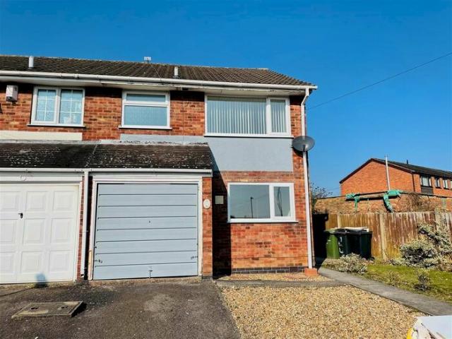 3 Bedroom Semi Detached House To Rent In Fraser Close, Off Hilton Avenue, CV10