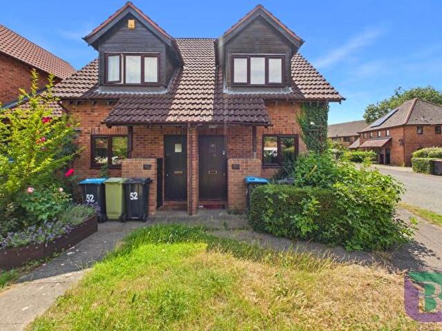 3 Bedroom Semi Detached House To Rent In Gaddesden Crescent, Milton Keynes, MK7