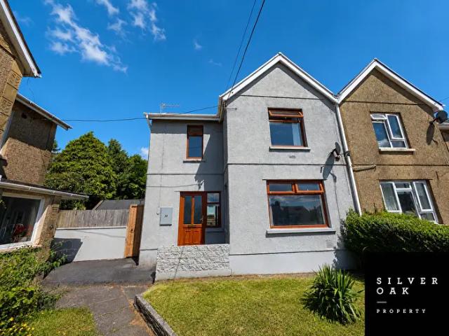 3 Bedroom Semi Detached House To Rent In Gelli Deg, Llanelli, Carmarthenshire, SA14