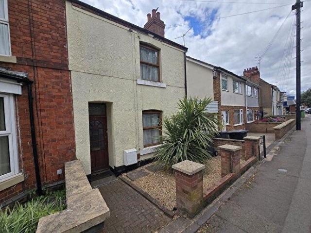 3 Bedroom Semi Detached House To Rent In Gold Street, Wellingborough, Northamptonshire NN8