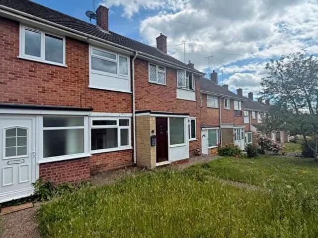 3 Bedroom Semi Detached House To Rent In Grasscroft, Northampton, NN2