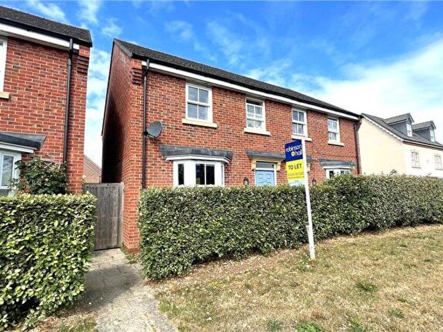 3 Bedroom Semi Detached House To Rent In Greenkeepers Road, Great Denham, MK40