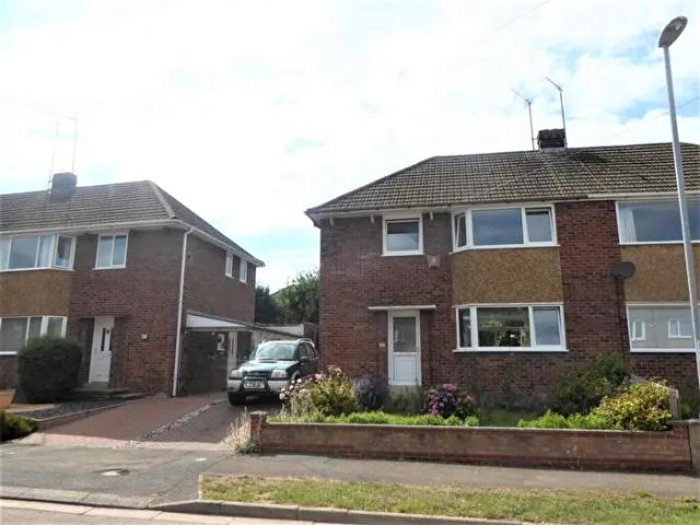 3 Bedroom Semi Detached House To Rent In Greenhill Road, Kettering, Northants, NN15