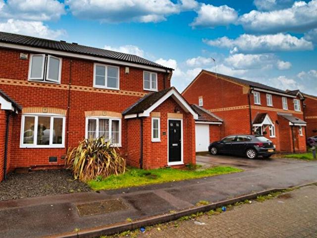 3 Bedroom Semi Detached House To Rent In Hurley Croft, Monkston, MK10