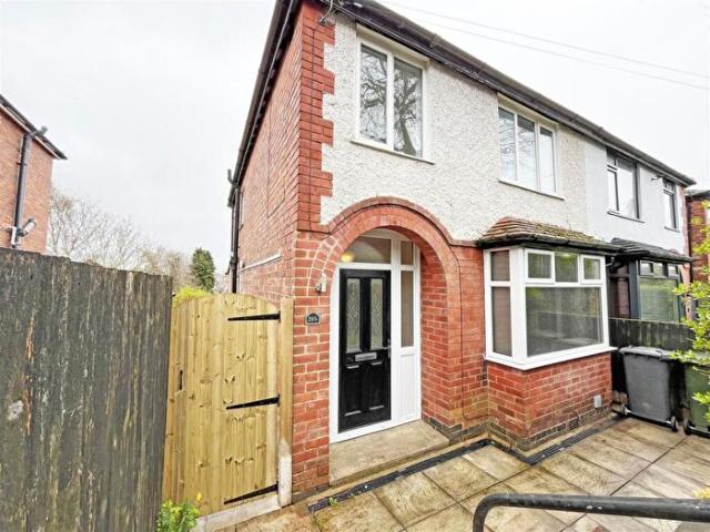 3 Bedroom Semi Detached House To Rent In Hilton Road, Mapperley, Nottingham, NG3