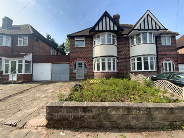3 Bedroom Semi Detached House To Rent In Kilmorie Road, Acocks Green, B27