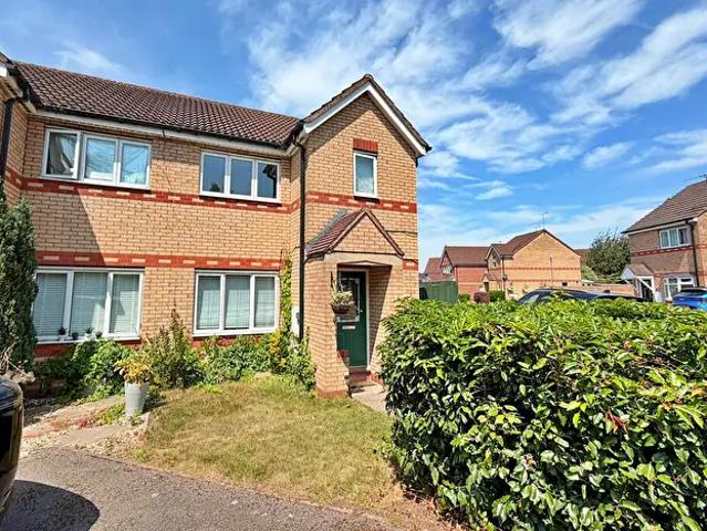 3 Bedroom Semi Detached House To Rent In Kinman Way, Waterside, Rugby, CV21