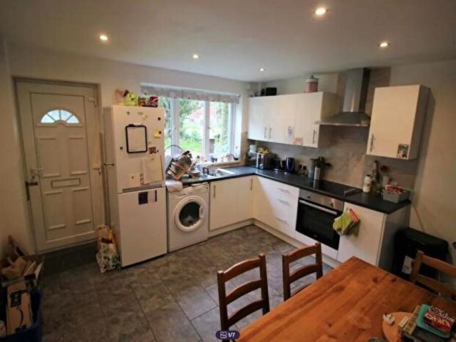 3 Bedroom Semi Detached House To Rent In Lace Street, Dunkirk, Nottingham, NG7