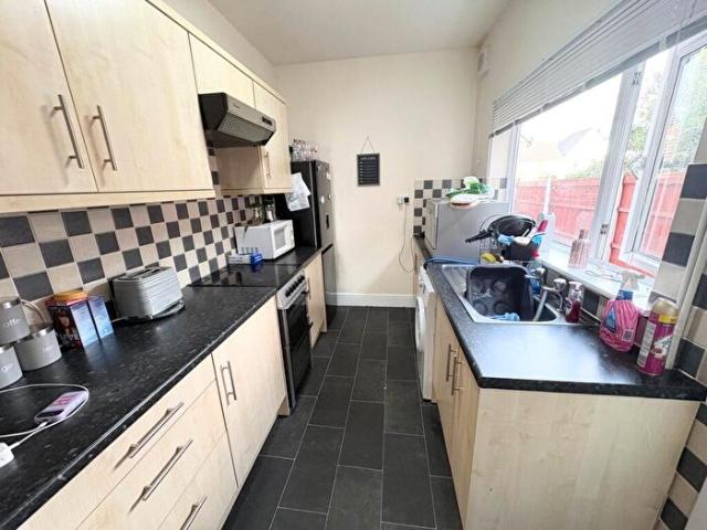 3 Bedroom Semi Detached House To Rent In Lawrence Street, Long Eaton, NG10