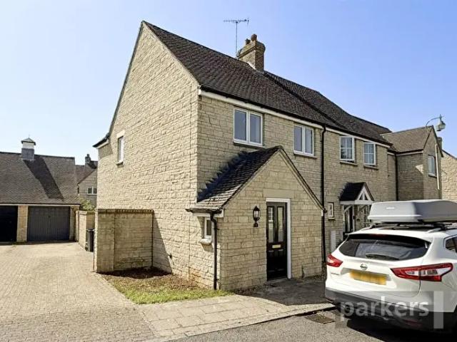 3 Bedroom Semi Detached House To Rent In Lavender View, Witney, Oxfordshire, OX28