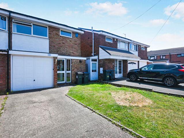 3 Bedroom Semi Detached House To Rent In Levante Gardens, Birmingham, West Midlands, B33