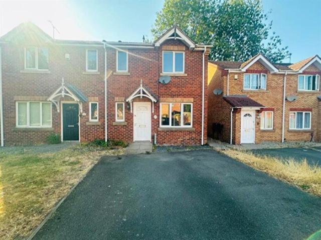 3 Bedroom Semi Detached House To Rent In Lomond Way, Nuneaton, CV10