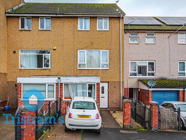 3 Bedroom Semi Detached House To Rent In Palmerston Gardens, City Centre, NG3