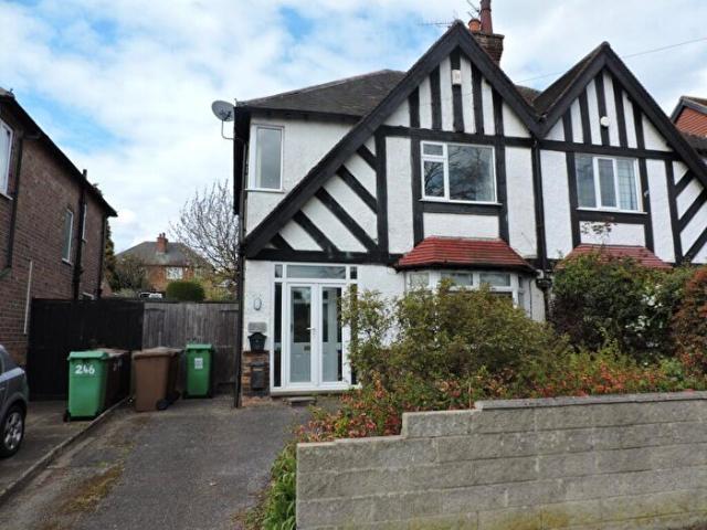 3 Bedroom Semi Detached House To Rent In Perry Road, Sherwood, Nottingham, NG5
