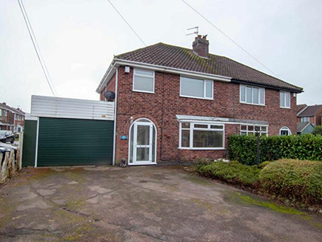 3 Bedroom Semi Detached House To Rent In Rutland Avenue, Toton, Nottingham, NG9
