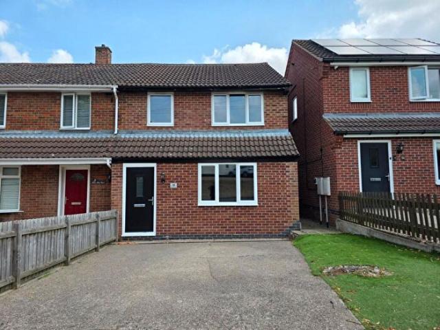3 Bedroom Semi Detached House To Rent In Robin Hood Road, Arnold, Nottingham, Nottinghamshire, NG5