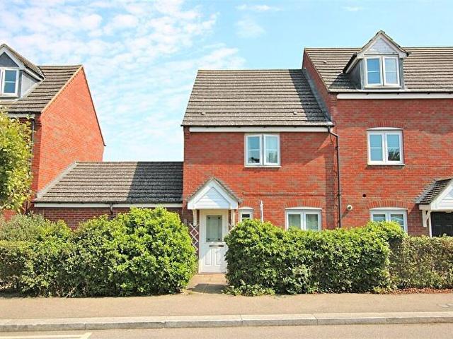 3 Bedroom Semi Detached House To Rent In St Crispin Drive, Northampton, NN5