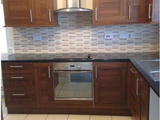 3 Bedroom Semi Detached House To Rent In St Lawrence Road, Nuneaton, CV10