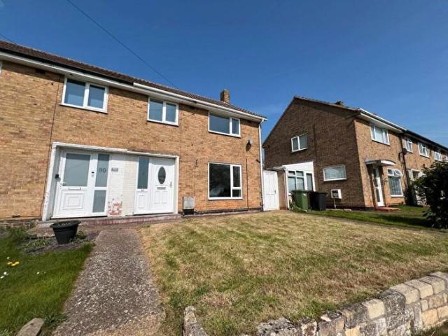 3 Bedroom Semi Detached House To Rent In Staveley Road, Melton Mowbray, LE13