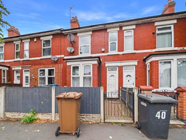 3 Bedroom Semi Detached House To Rent In Stenson Road, Normanton, DE23