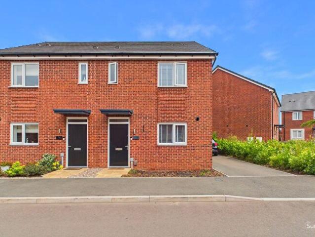 3 Bedroom Semi Detached House To Rent In Swallow Drive, Branston, DE14