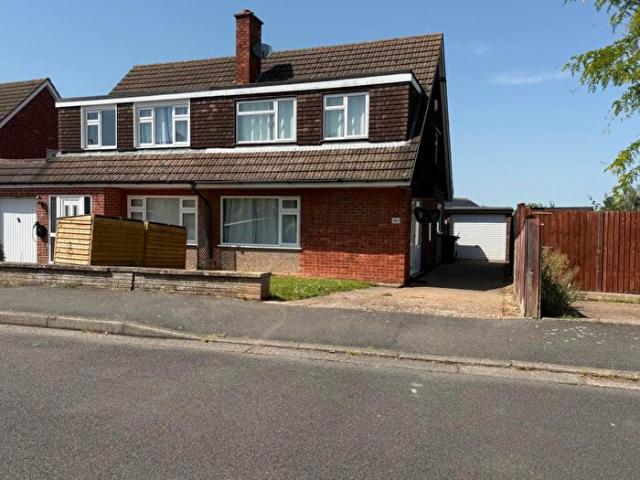 3 Bedroom Semi Detached House To Rent In Sapcote Drive, Melton Mowbray, LE13