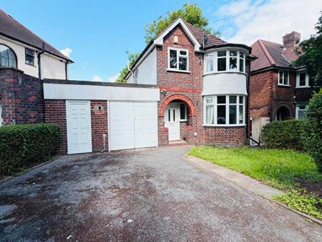 3 Bedroom Semi Detached House To Rent In School Road, Hall Green, Birmingham, B28