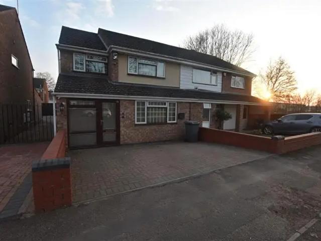 3 Bedroom Semi Detached House To Rent In Silverstone Drive, Leicester, LE4