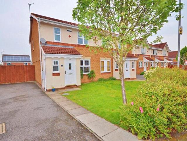 3 Bedroom Semi Detached House To Rent In Skylark Close, Bingham, Nottingham, Nottinghamshire, NG13