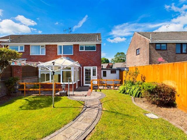 3 Bedroom Semi Detached House To Rent In Springfield Avenue, Upper Killay, Swansea, SA2