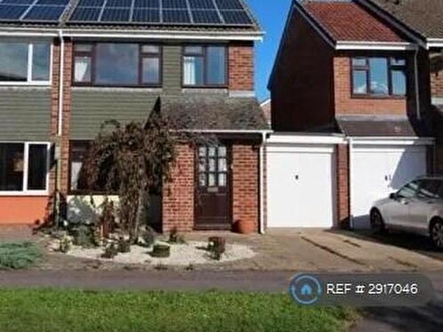 3 Bedroom Semi Detached House To Rent In Tennyson Drive, Abingdon, OX14