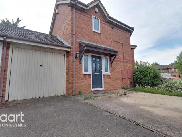 3 Bedroom Semi Detached House To Rent In Underwood Place, Oldbrook, MK6