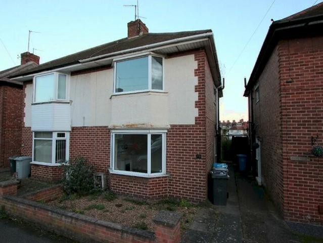 3 Bedroom Semi Detached House To Rent In Wallis Road, Kettering, Northamptonshire, NN15