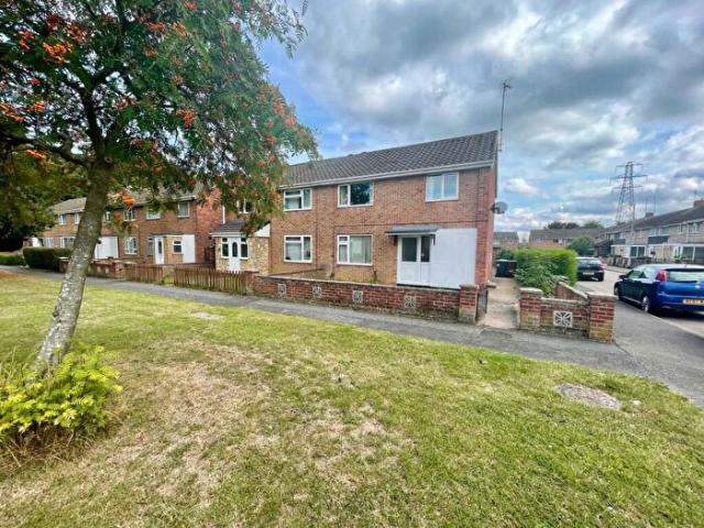 3 Bedroom Semi Detached House To Rent In Warminster Close, Corby, NN18