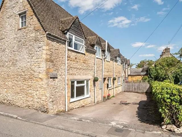 3 Bedroom Semi Detached House To Rent In Well Lane, Stow On The Wold, GL54