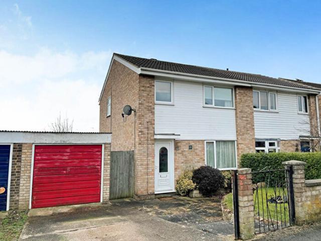 3 Bedroom Semi Detached House To Rent In Westminster Road, Wellingborough, NN8