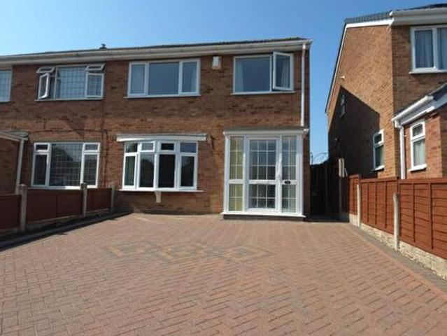 3 Bedroom Semi Detached House To Rent In Wilnecote Lane, Tamworth, B77