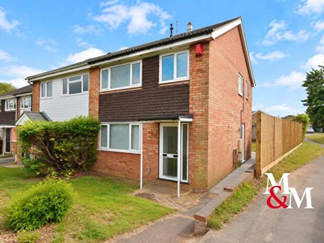 3 Bedroom Semi Detached House To Rent In Willow Bank Walk, LU7
