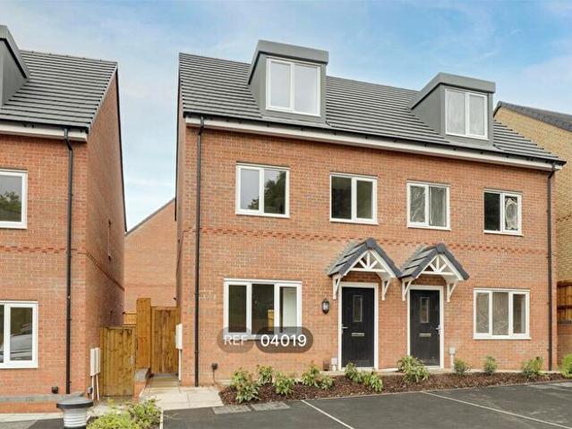 3 Bedroom Semi Detached House To Rent In, Withnall Close, Nottingham, NG4