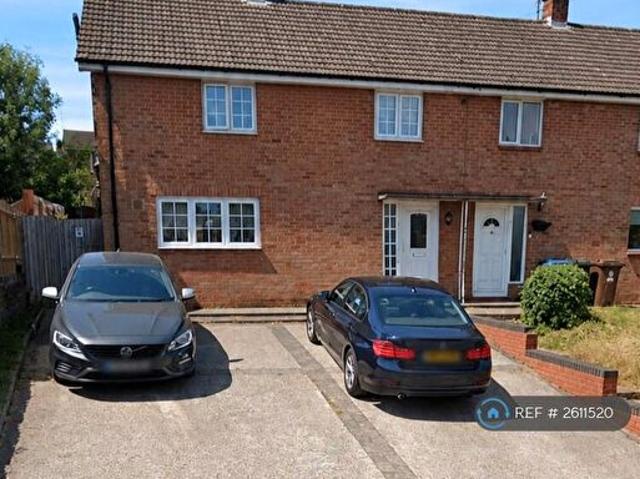 3 Bedroom Semi Detached House To Rent In Woodgreen Avenue, Banbury, OX16