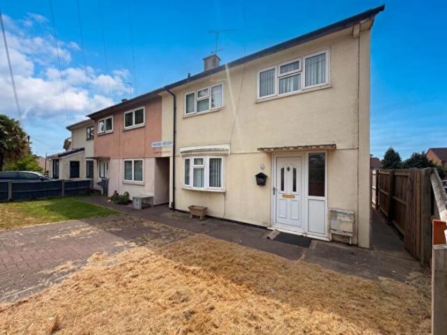 3 Bedroom Semi Detached House To Rent In Wreford Crescent, Leicester, Leicestershire, LE5