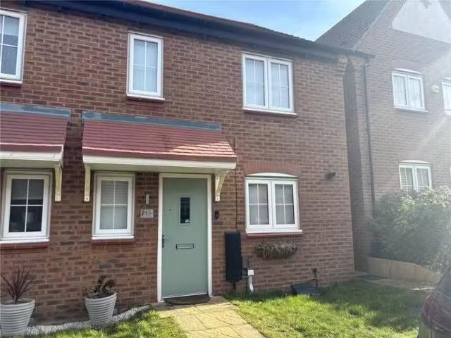 3 bedroom Semi Detached House to rent, Tilia Green, Hadley, TF.