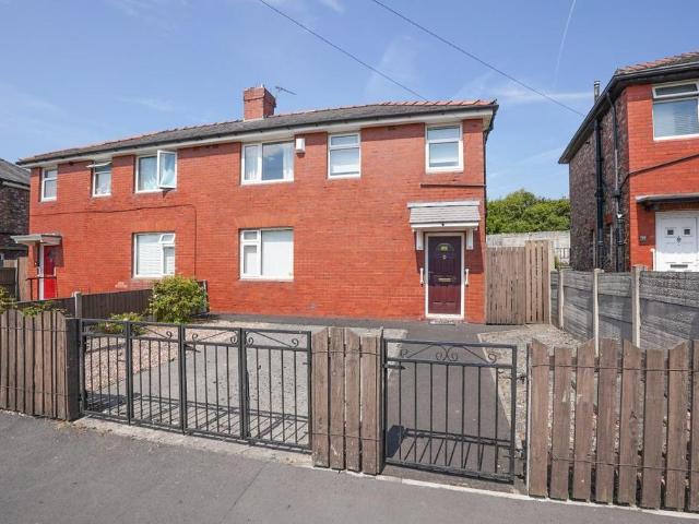 3 bedroom semi detached house to rent