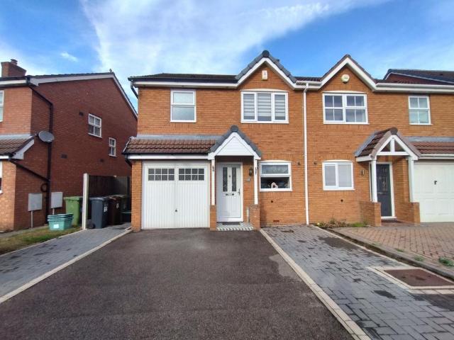 3 bedroom semi detached house to rent