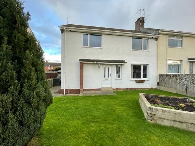 3 bedroom semi detached house to rent