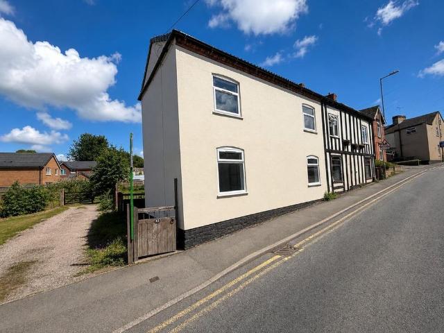 3 bedroom semi detached house to rent