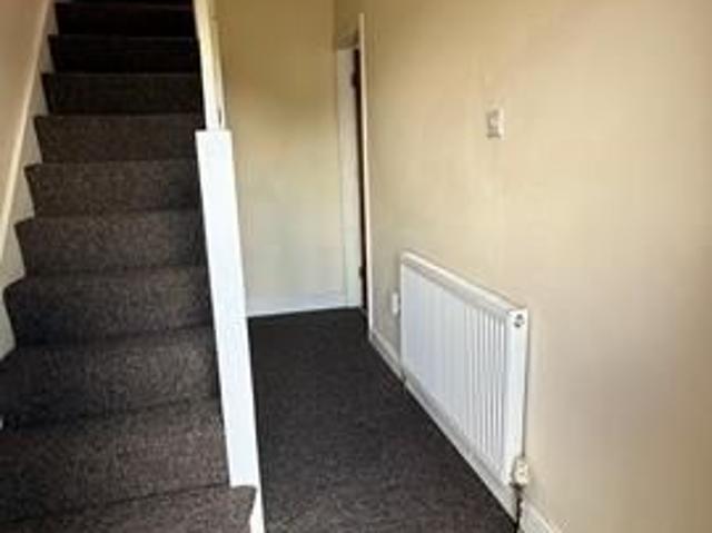 3 bedroom semi detached house to rent
