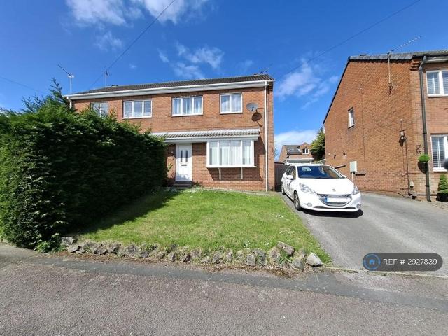 3 bedroom semi detached house to rent